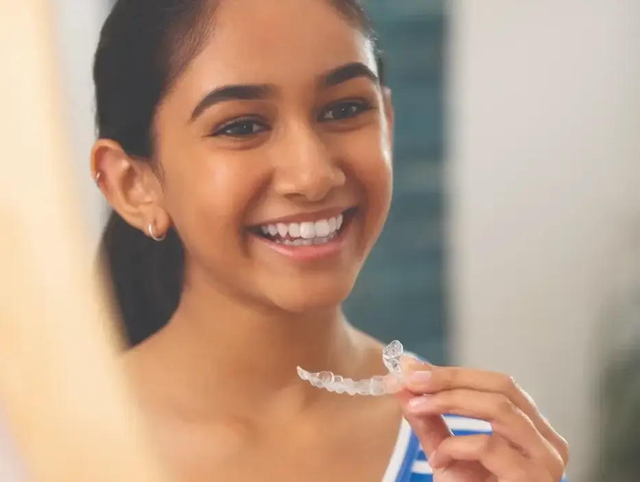 Invisalign Teen Bursledon - Invisalign Teen Southampton - Smilemakers